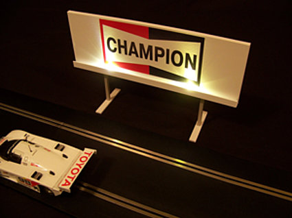 Z5522 Champion Illuminated Billboard by Royale Slot Car Accessories